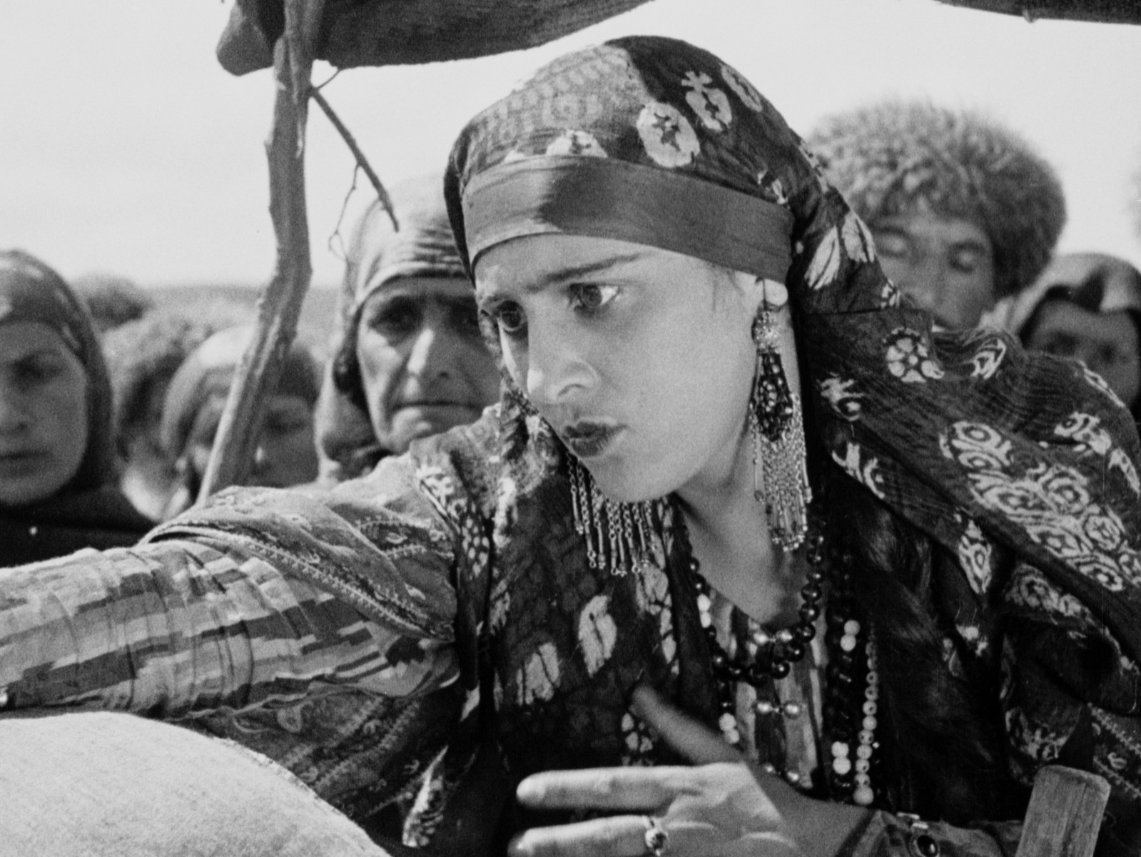 Yilmaz Güney: From "Ugly King" to Poet of Despair - Harvard Film Archive